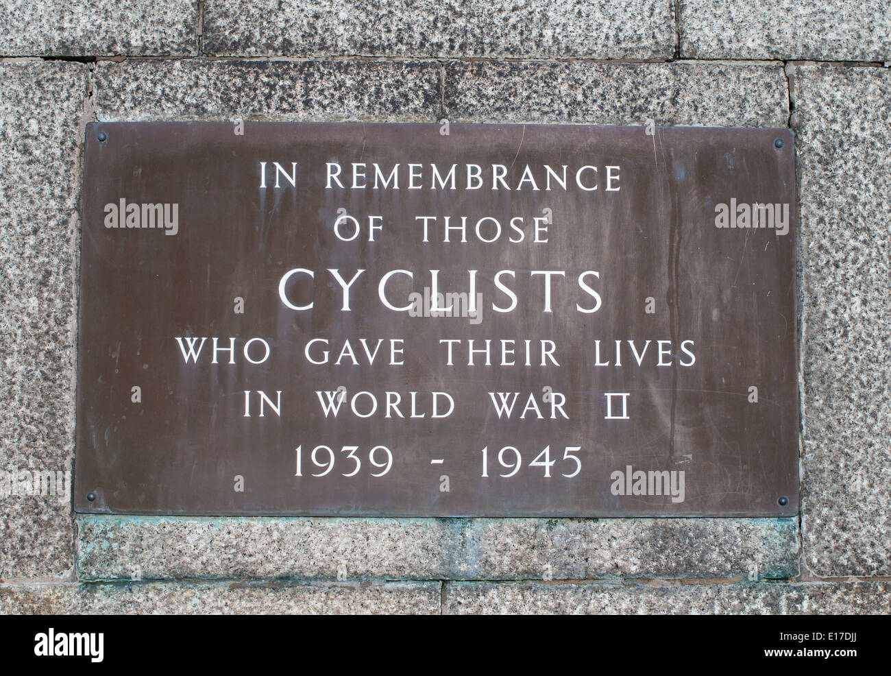 Cyclists memorial hi-res stock photography and images - Alamy