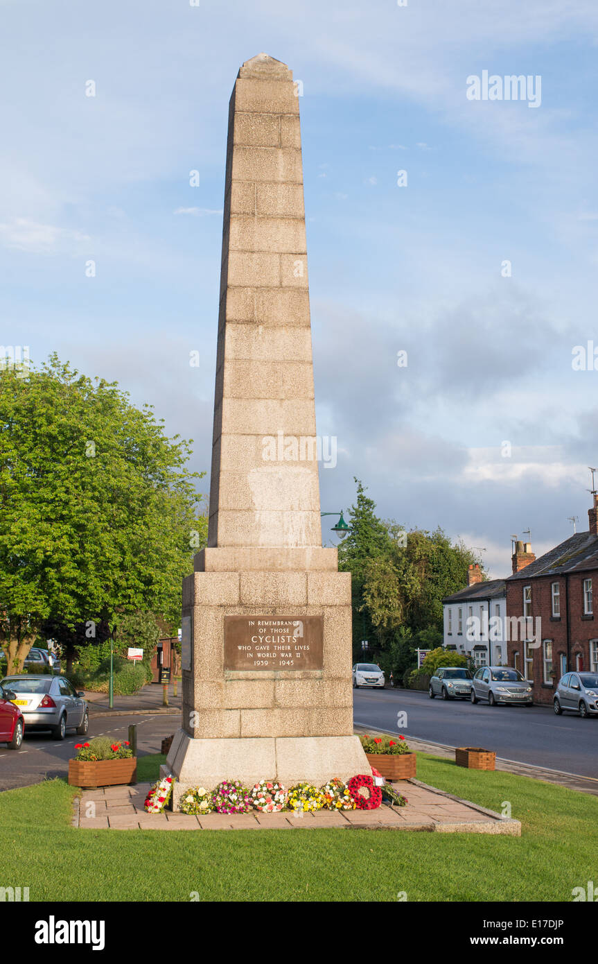 Cyclists' Memorial Meriden, West Midlands, England, UK Stock Photo - Alamy