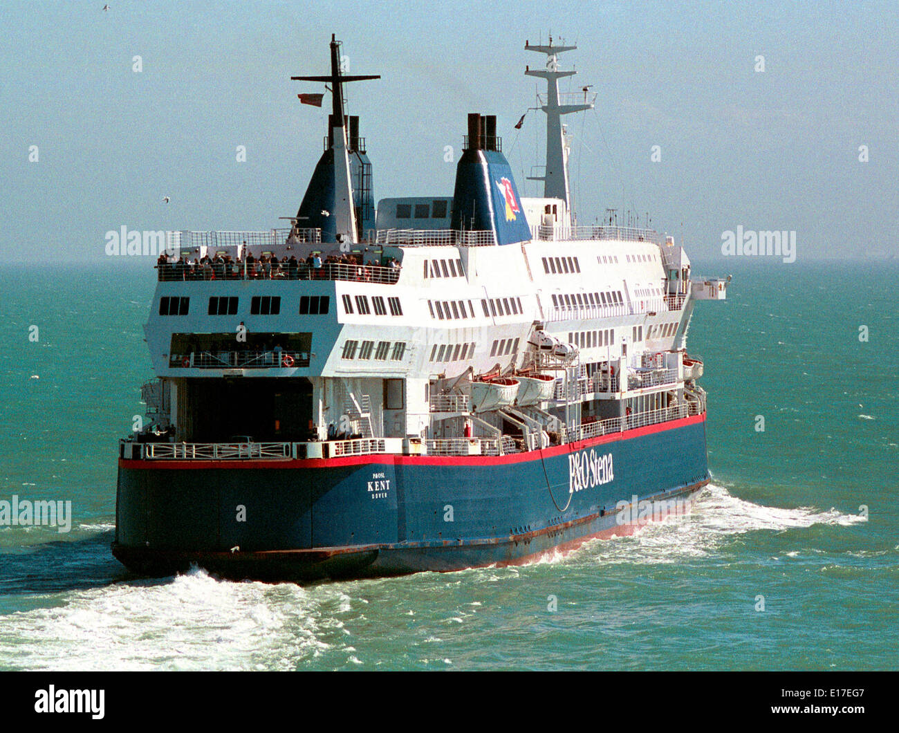 AJAXNETPHOTO - 2001. DOVER, ENGLAND. - SHIPPING - CROSS CHANNEL FERRY ...