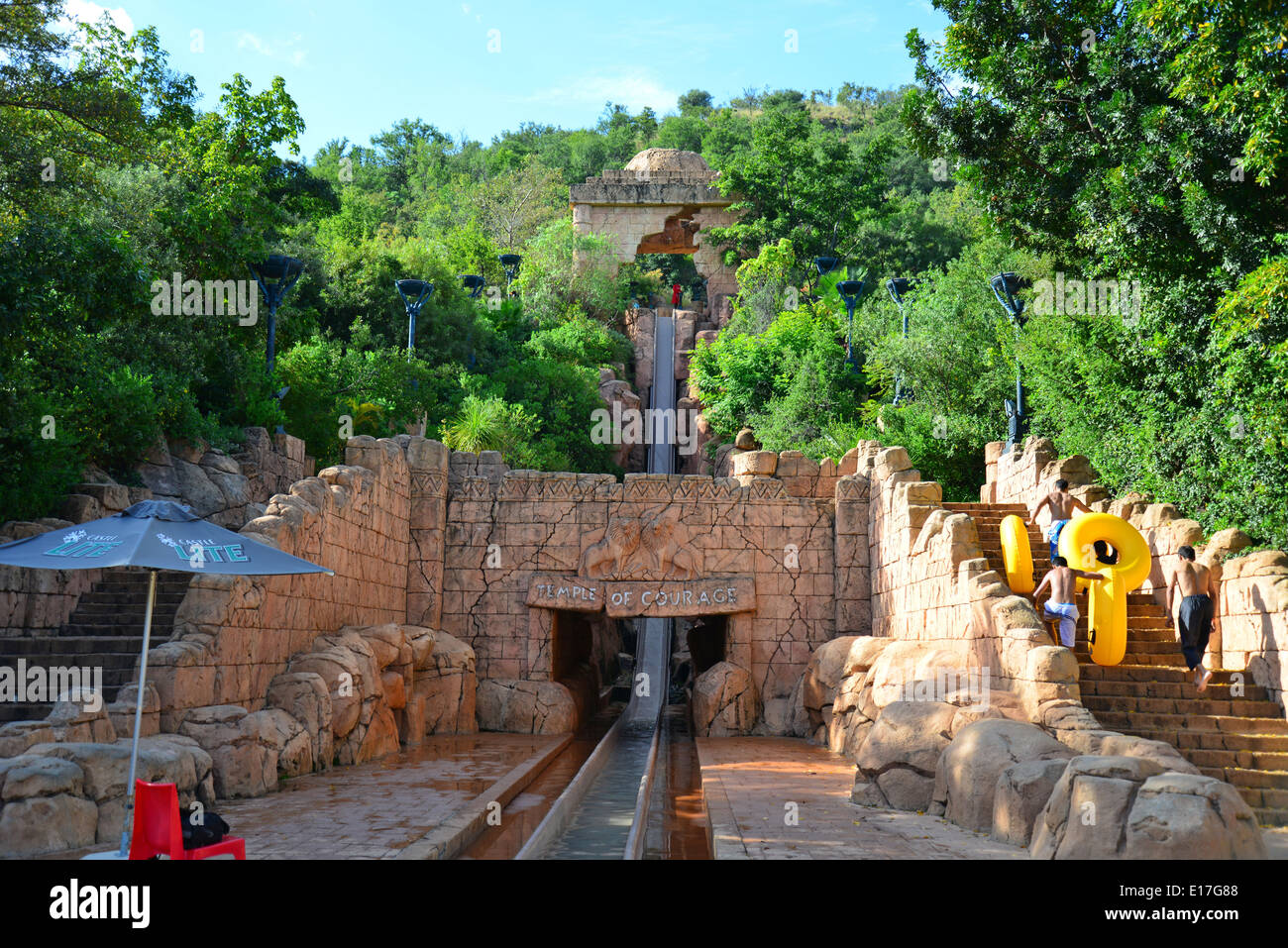'Temple of Courage' waterslide, Valley of Waves, Sun City Resort ...