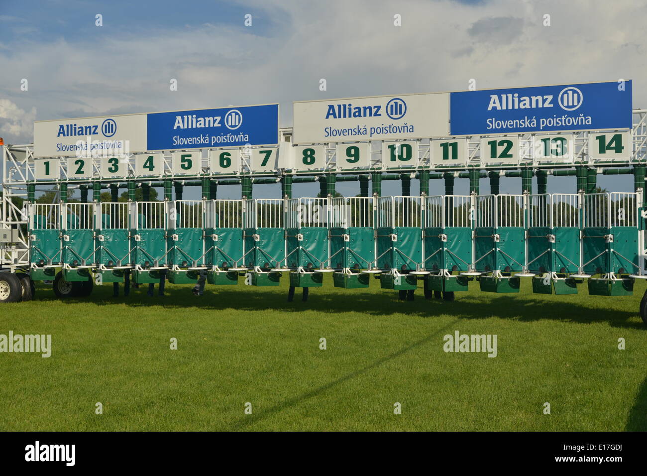 Race gates hi-res stock photography and images - Alamy