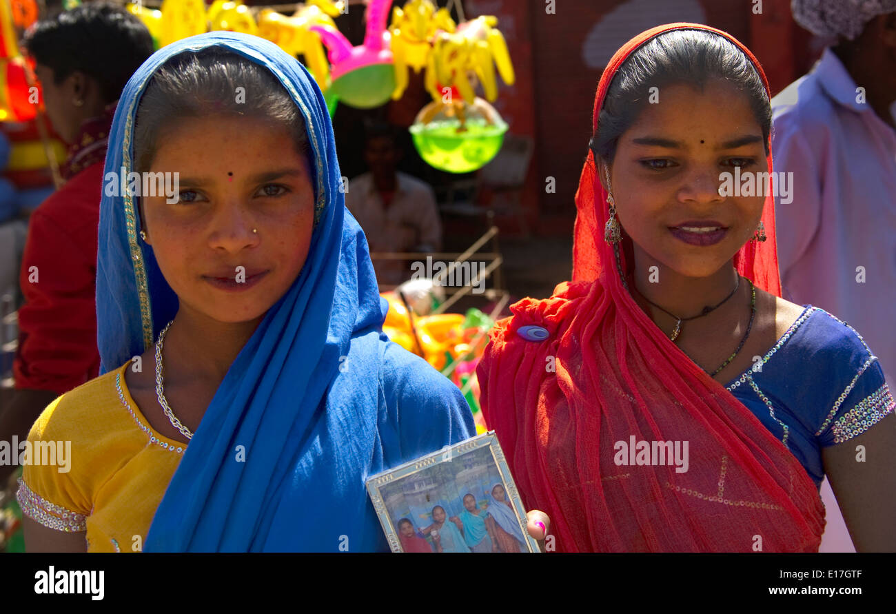Portrait of rural village women at the matrimonial fair of the Garasia ...