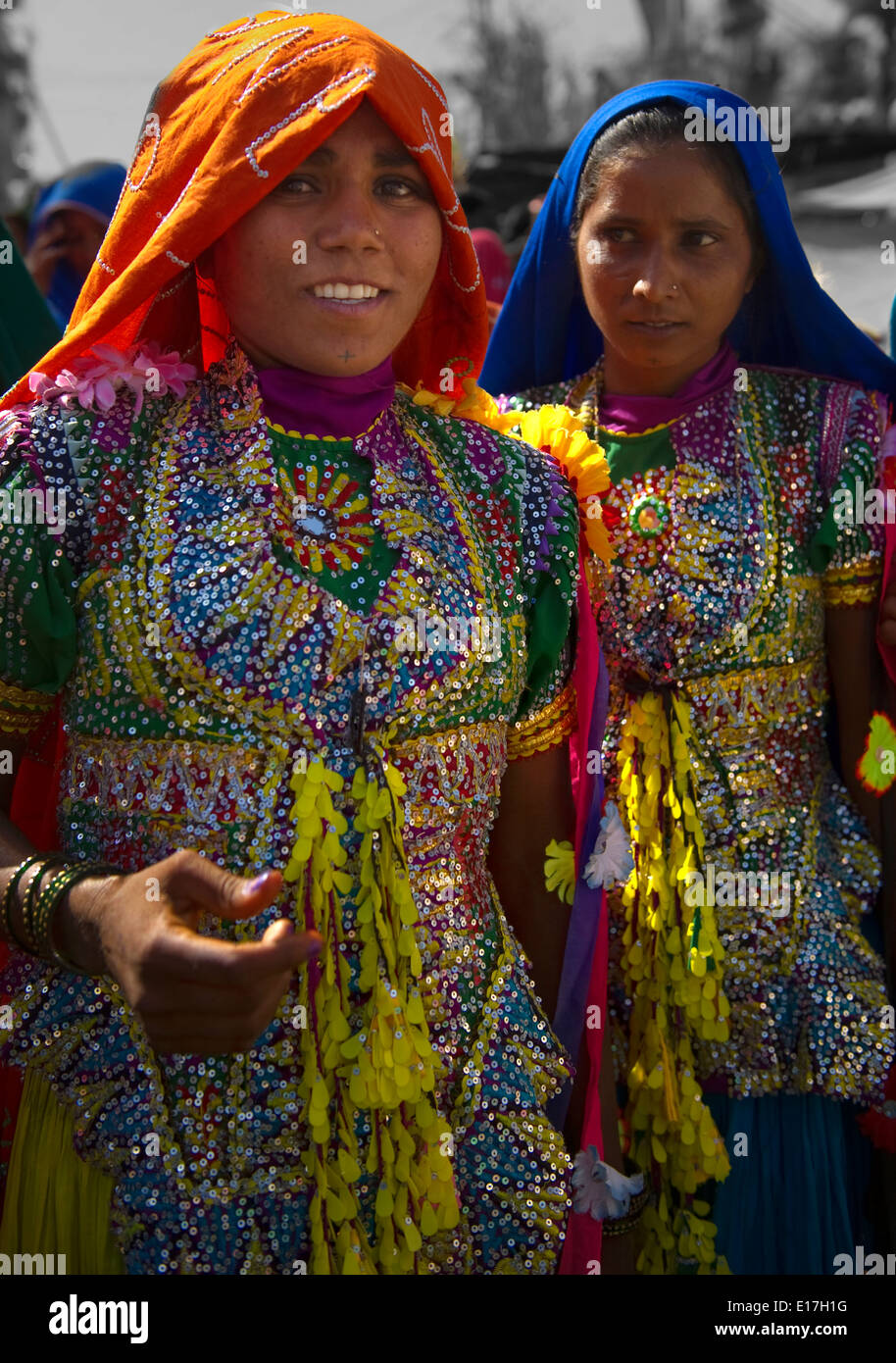 Portrait of rural village women at the matrimonial fair of the Garasia ...