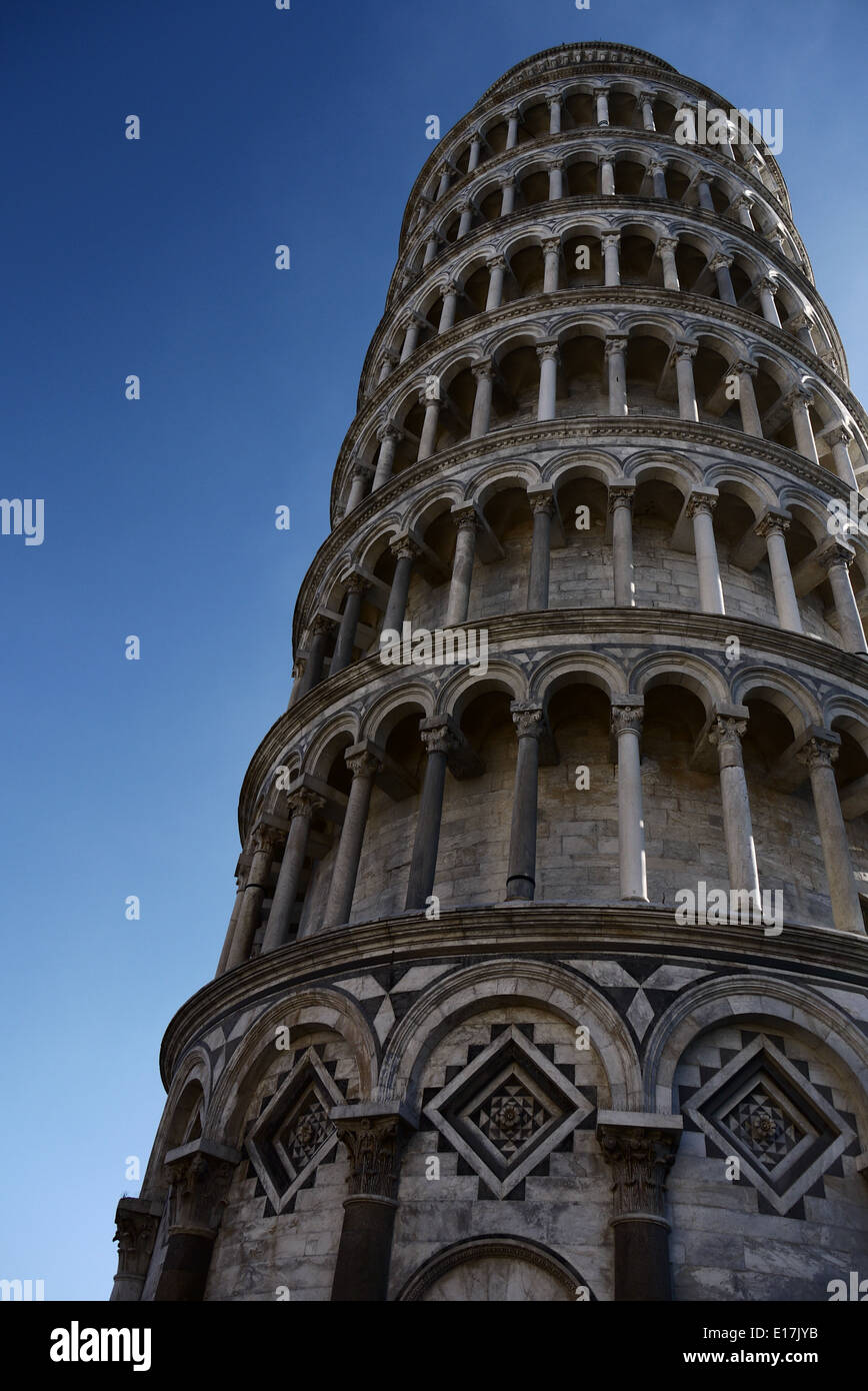 Leaning Tower of Pisa , Italy Famous landmark Stock Photo - Alamy