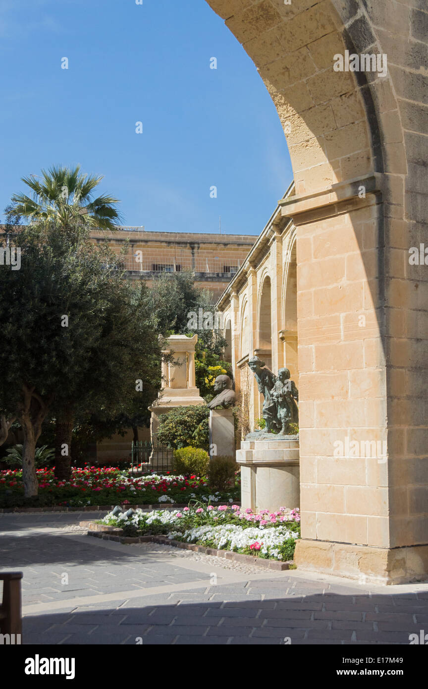 Valletta gardens hi-res stock photography and images - Alamy