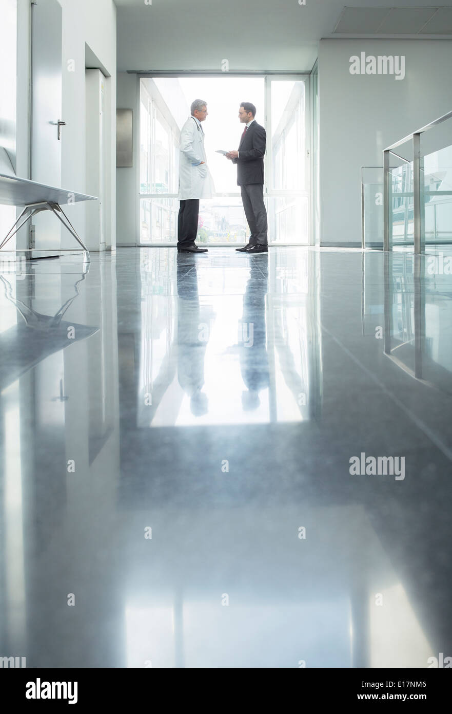 Corridor hospital hi-res stock photography and images - Alamy