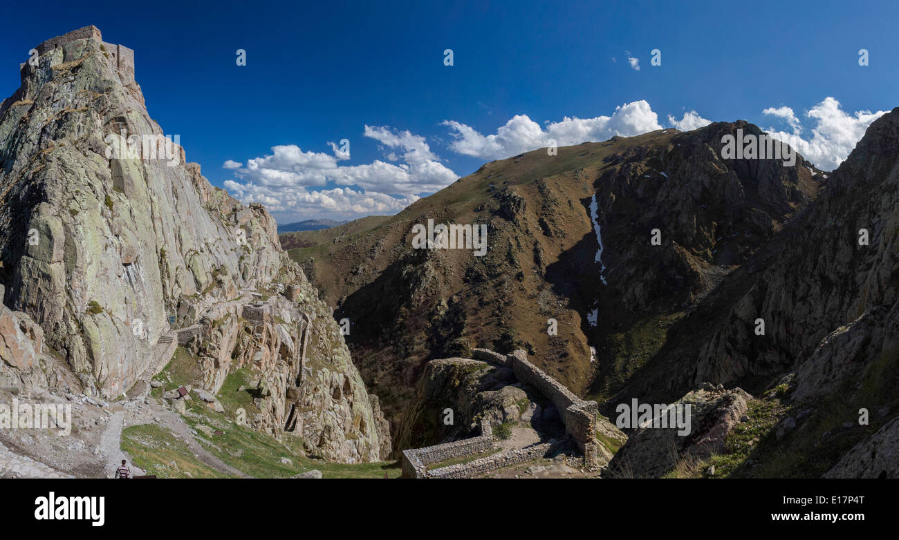 Protecting castle hi-res stock photography and images - Alamy