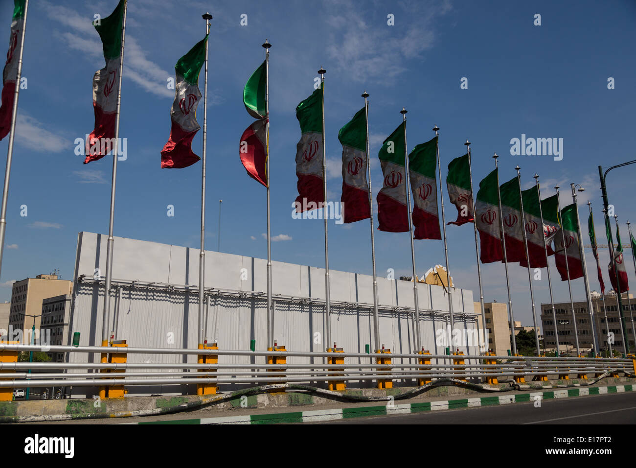Iranian flags hi-res stock photography and images - Alamy