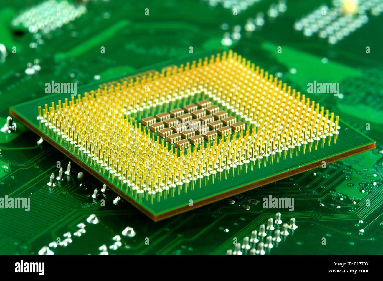 Microprocessor on Circuit Stock Photo - Alamy