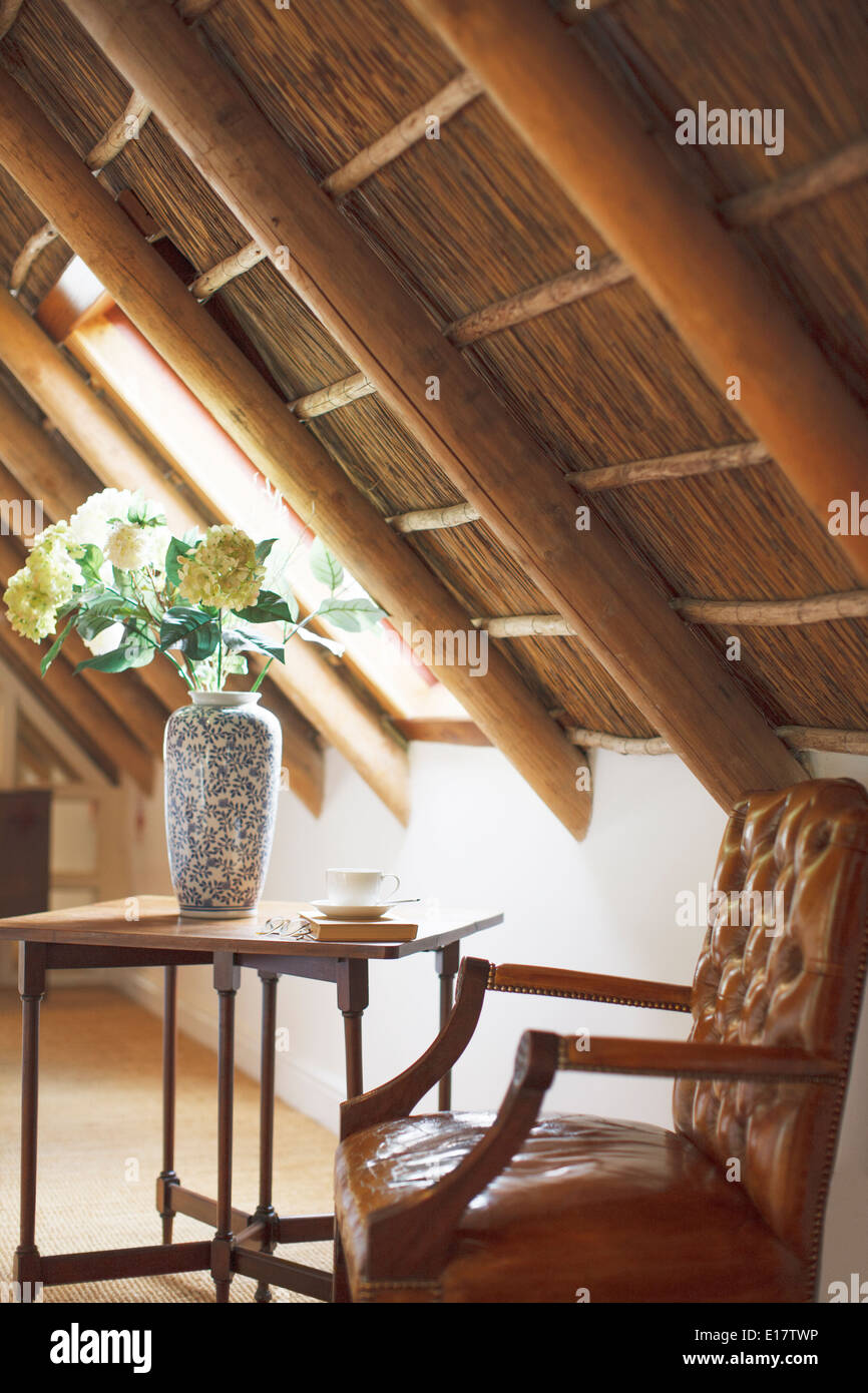 Luxury bouquet hi-res stock photography and images - Alamy