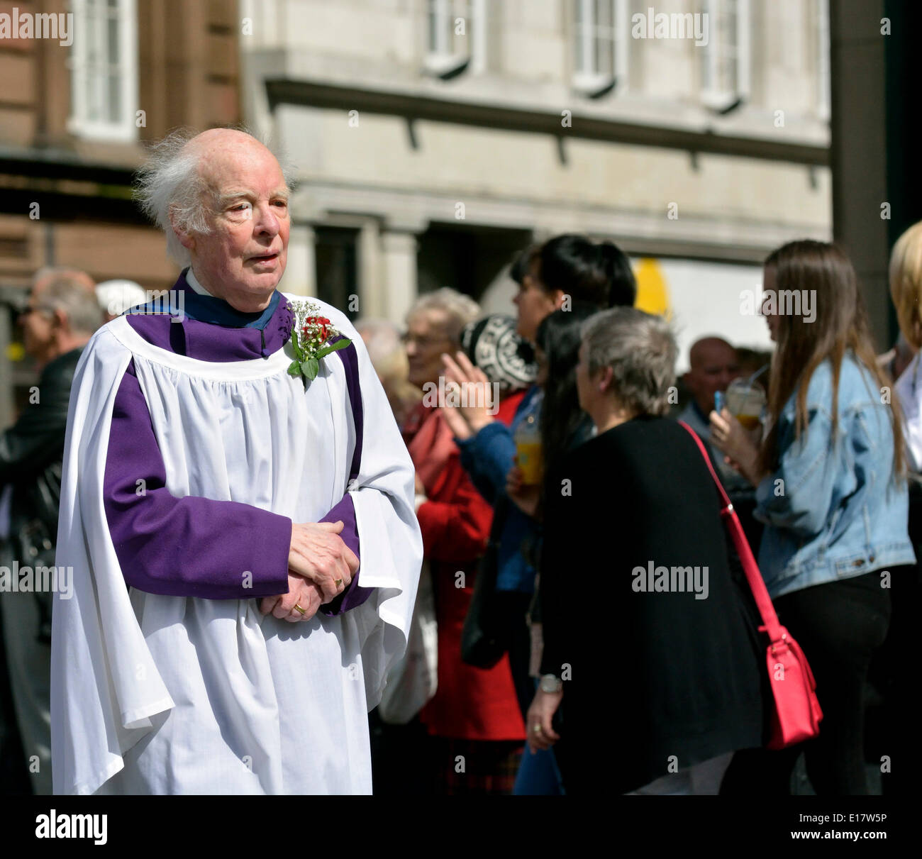 Whit walks manchester hi-res stock photography and images - Alamy