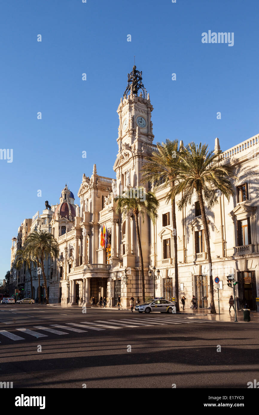 Valencia city hall building hi-res stock photography and images - Alamy