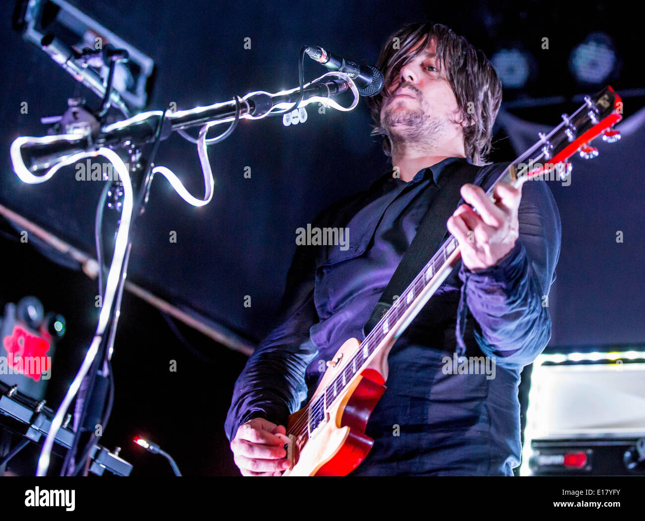 Detroit, Michigan, USA. 26th May, 2014. Guitarist GREG EDWARDS of ...