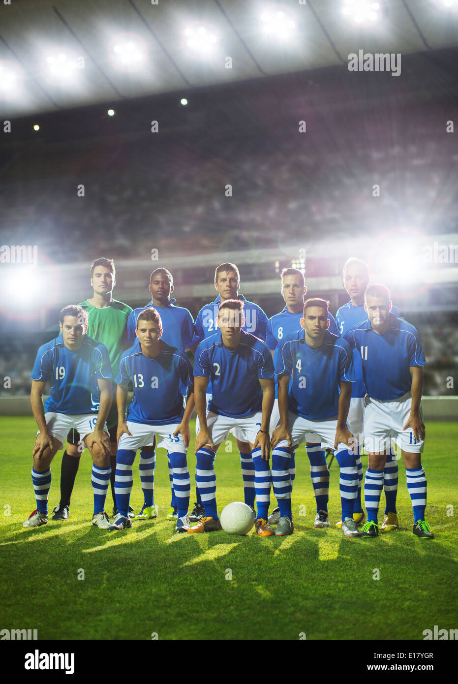 Team group full front view blue football hi-res stock photography and ...