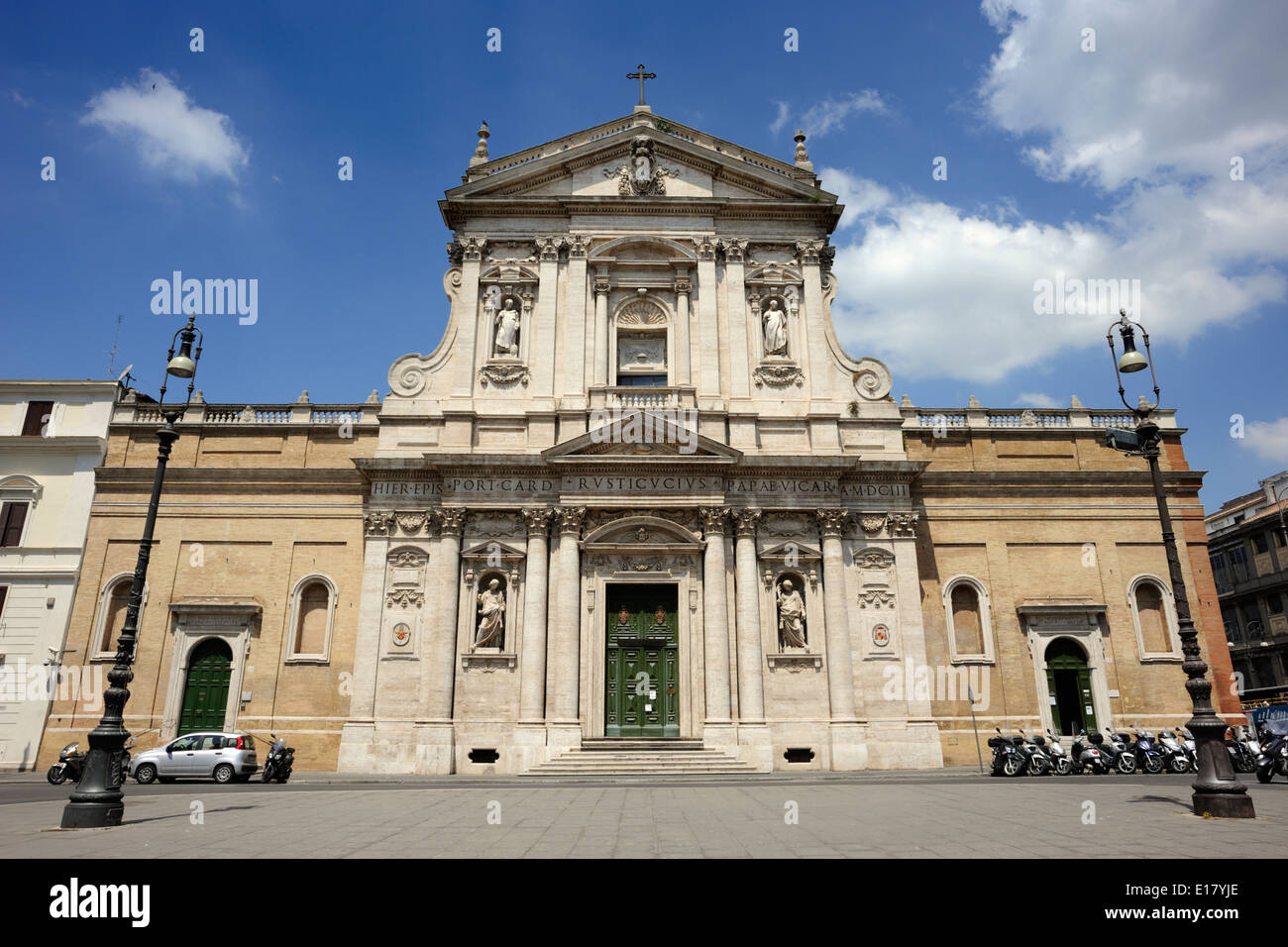 Church of santa susanna hi-res stock photography and images - Alamy