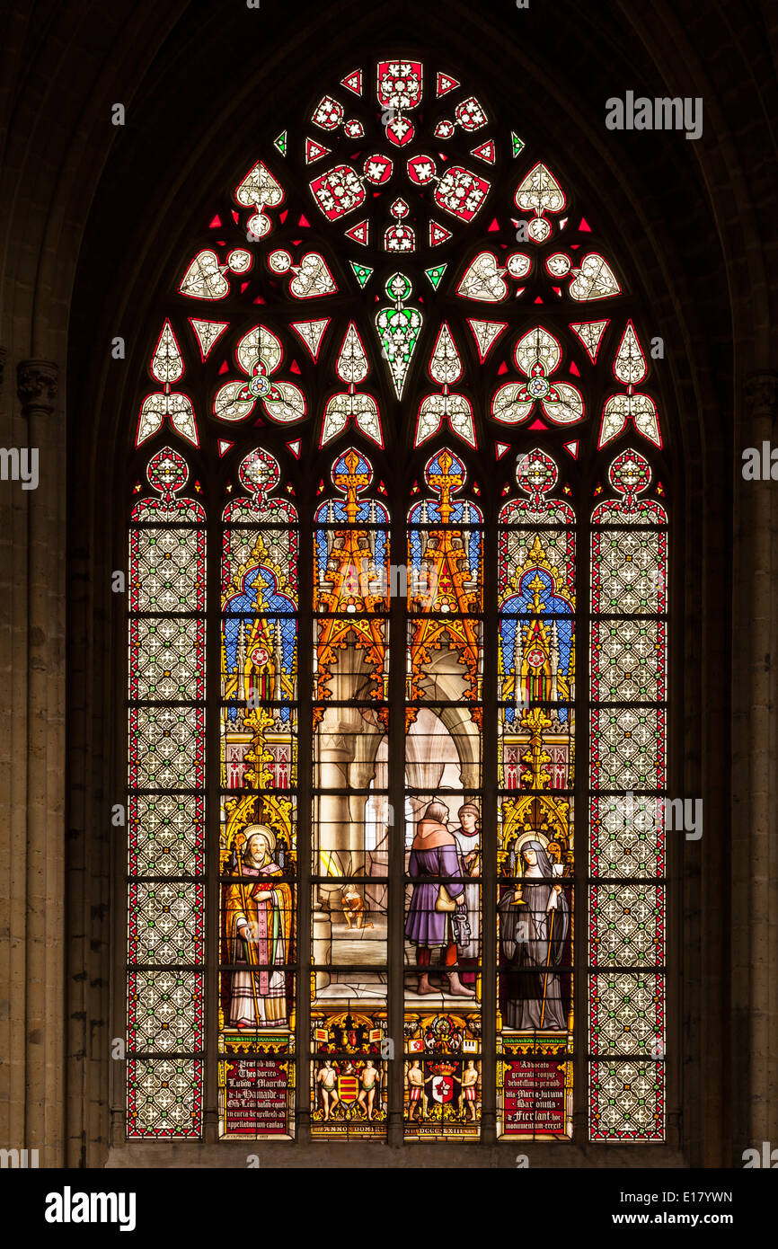 Stained glass window inside cathedral hi-res stock photography and ...