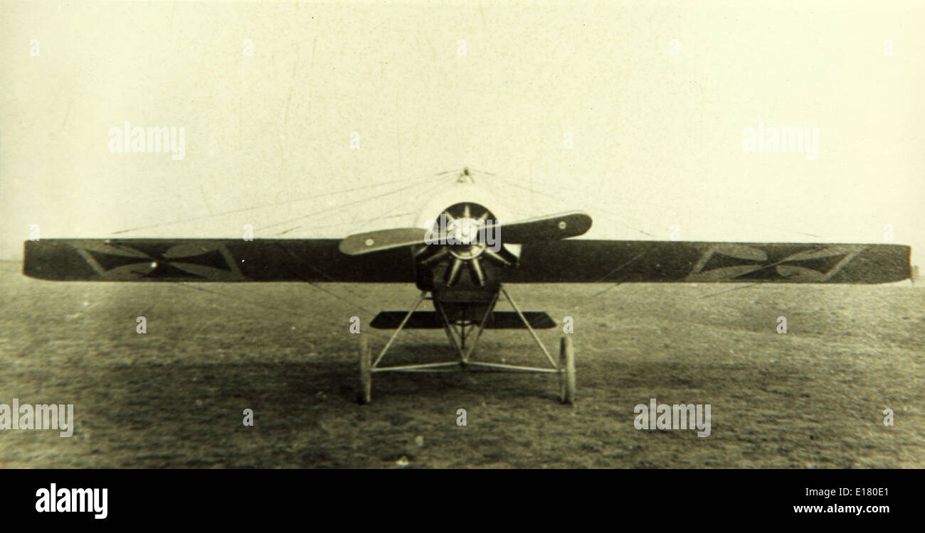The Fokker E.II and E.IV were early German fighter aircraft used during ...
