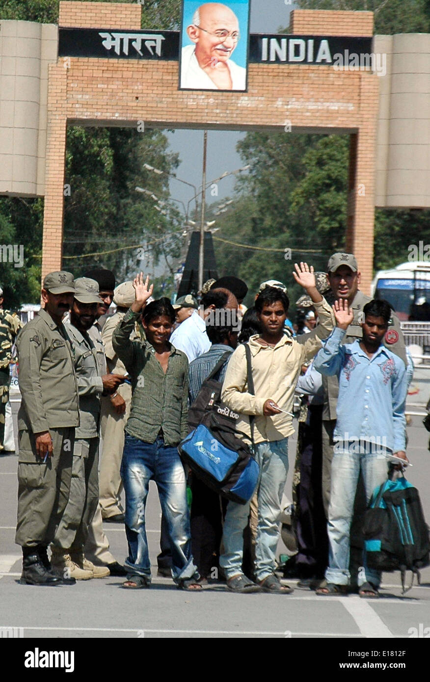 Indian prisoners hi-res stock photography and images - Alamy