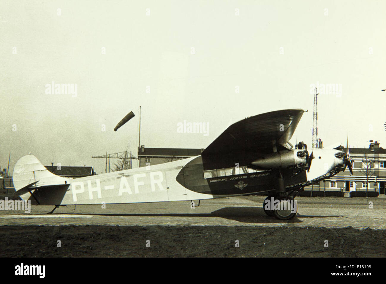 F vii fokker fvii hi-res stock photography and images - Alamy