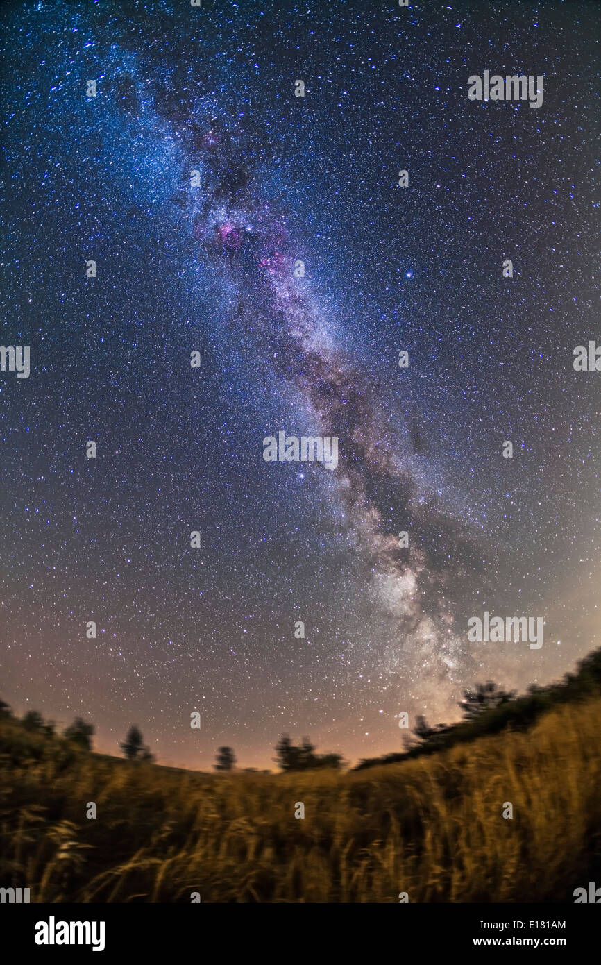 Milky way stars in summer hi-res stock photography and images - Alamy