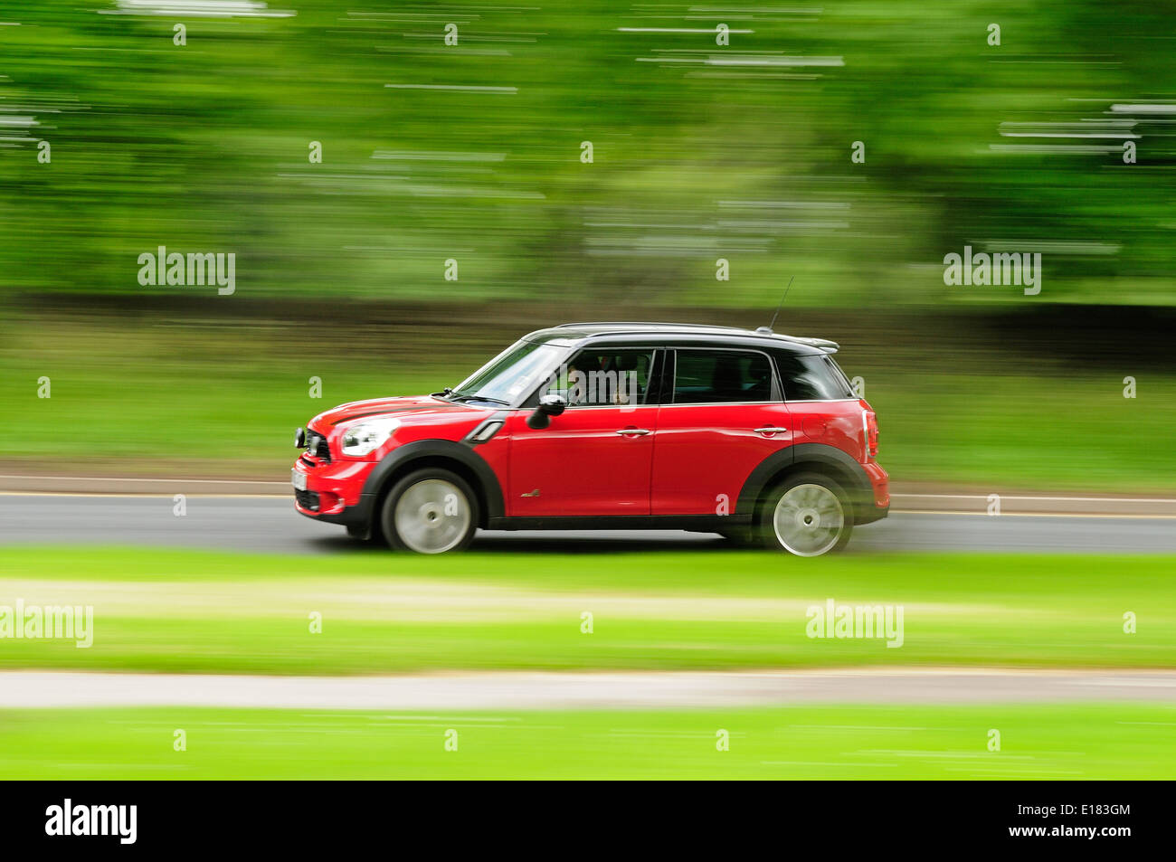 Car occupants hi-res stock photography and images - Alamy
