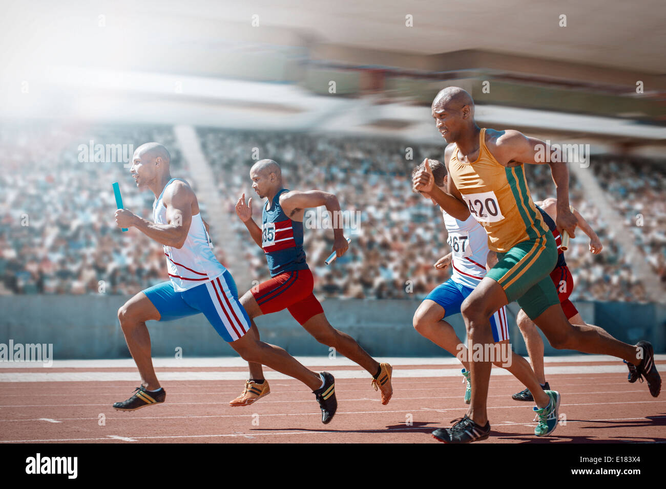 Athletics track crowd hi-res stock photography and images - Alamy