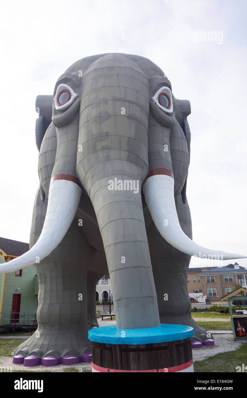 Lucy the elephant hi-res stock photography and images - Alamy