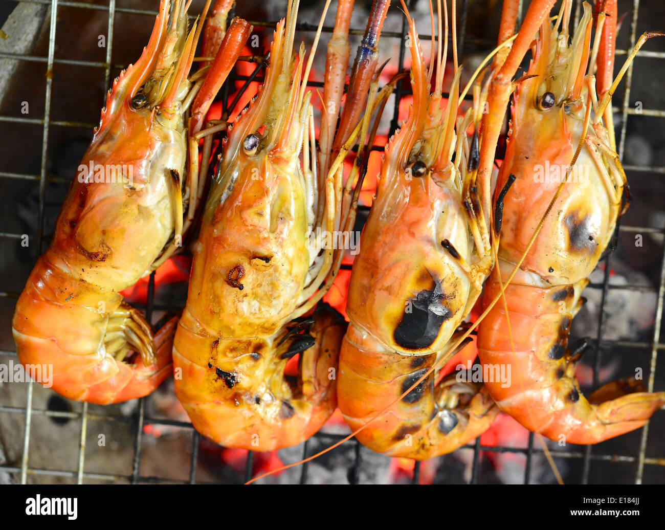 Prepared prawns hi-res stock photography and images - Alamy