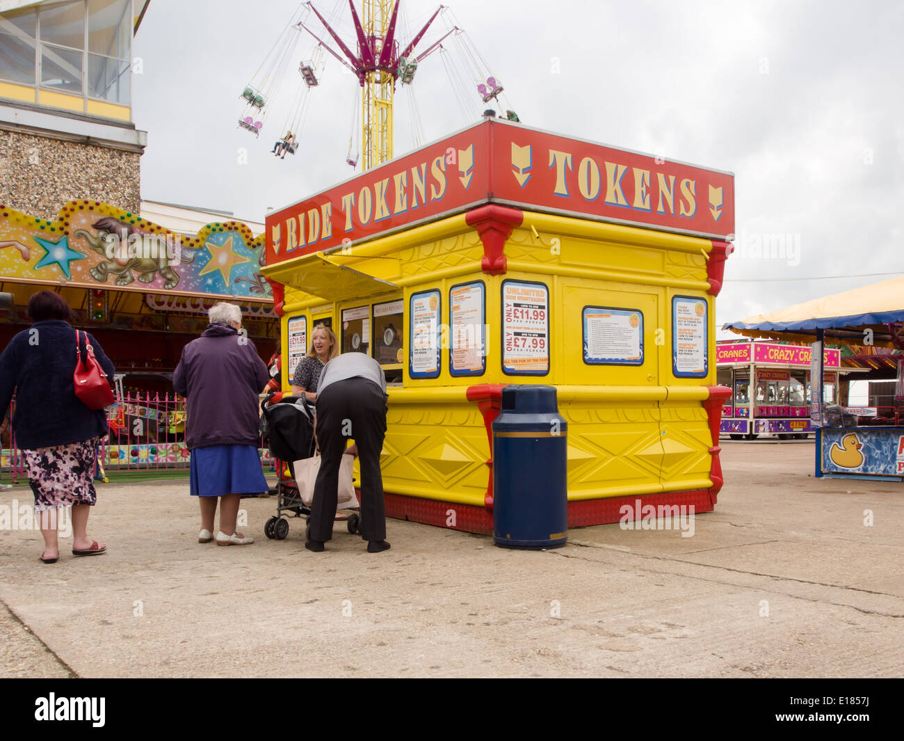 Southsea funfair hi-res stock photography and images - Alamy