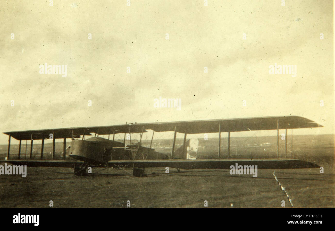 Used during world war i as bombers hi-res stock photography and images ...