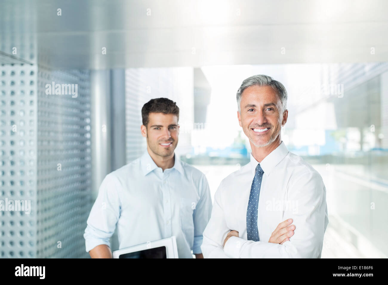 Office life two men in an office hi-res stock photography and images ...