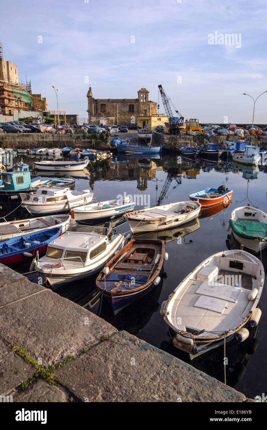 Port Of Pozzuoli Stock Photos & Port Of Pozzuoli Stock Images - Alamy