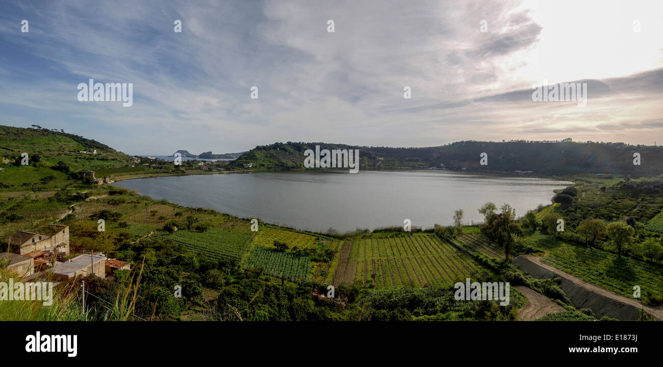 Lago d'Averno, Italy Stock Photo - Alamy
