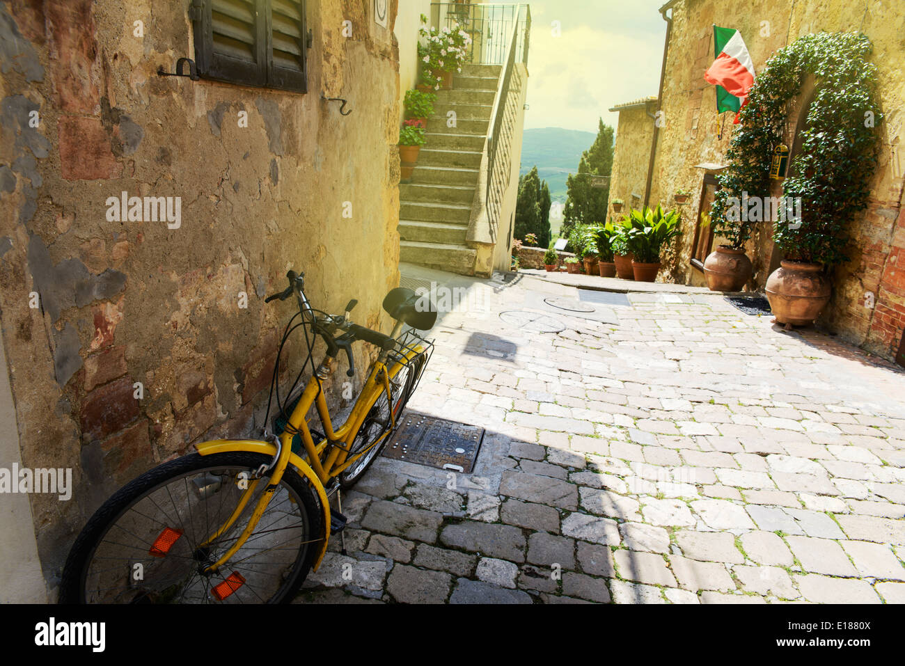 A tuscan medieval street Stock Photo - Alamy
