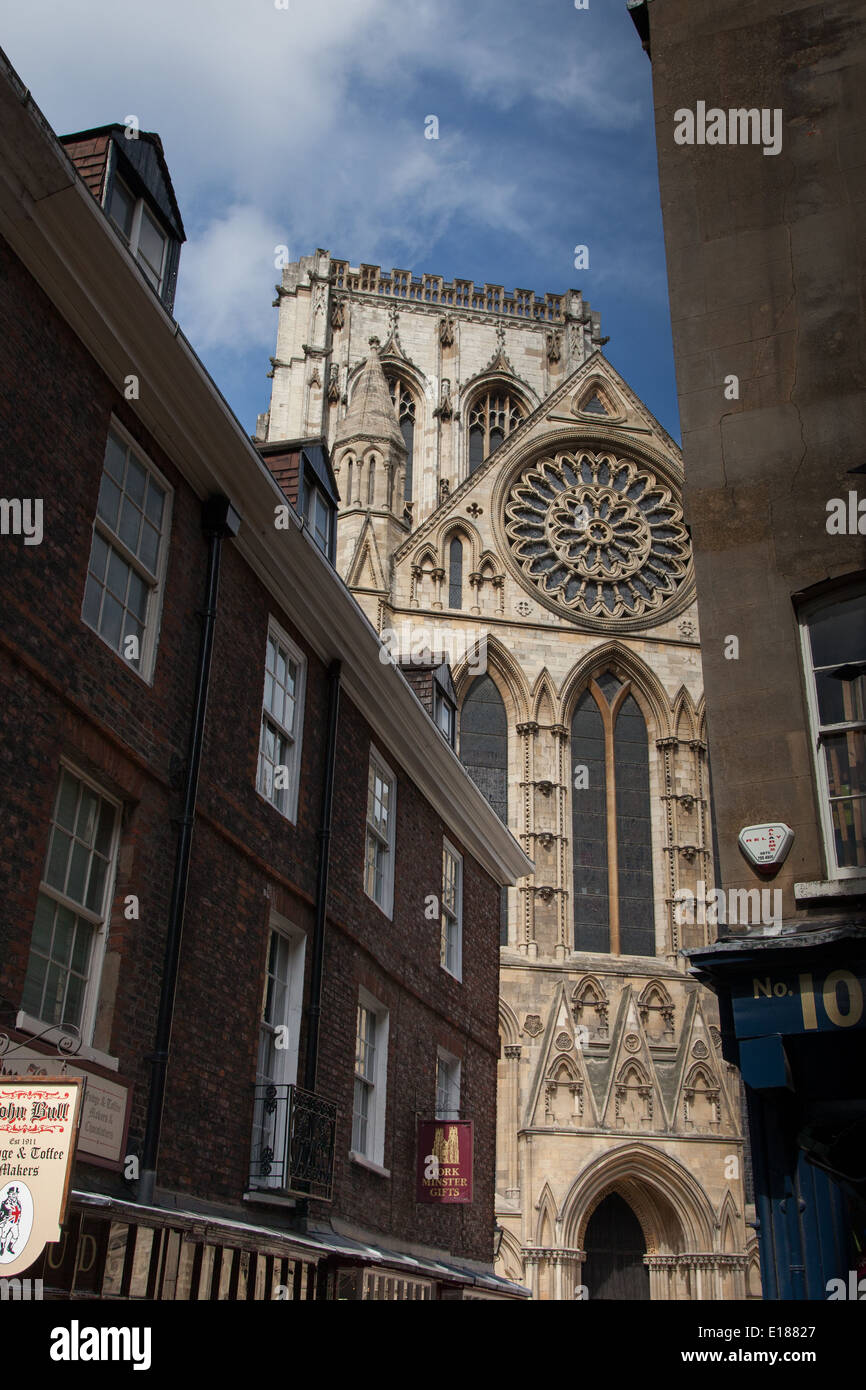 The Rose Window of York Minster as seen from the shambles Stock Photo ...