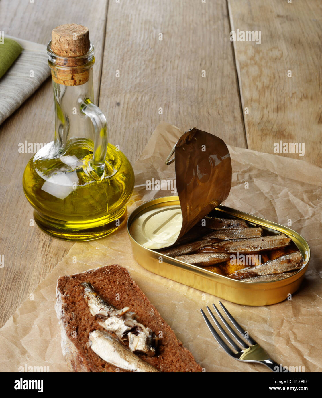 Sprat sandwich hi-res stock photography and images - Alamy