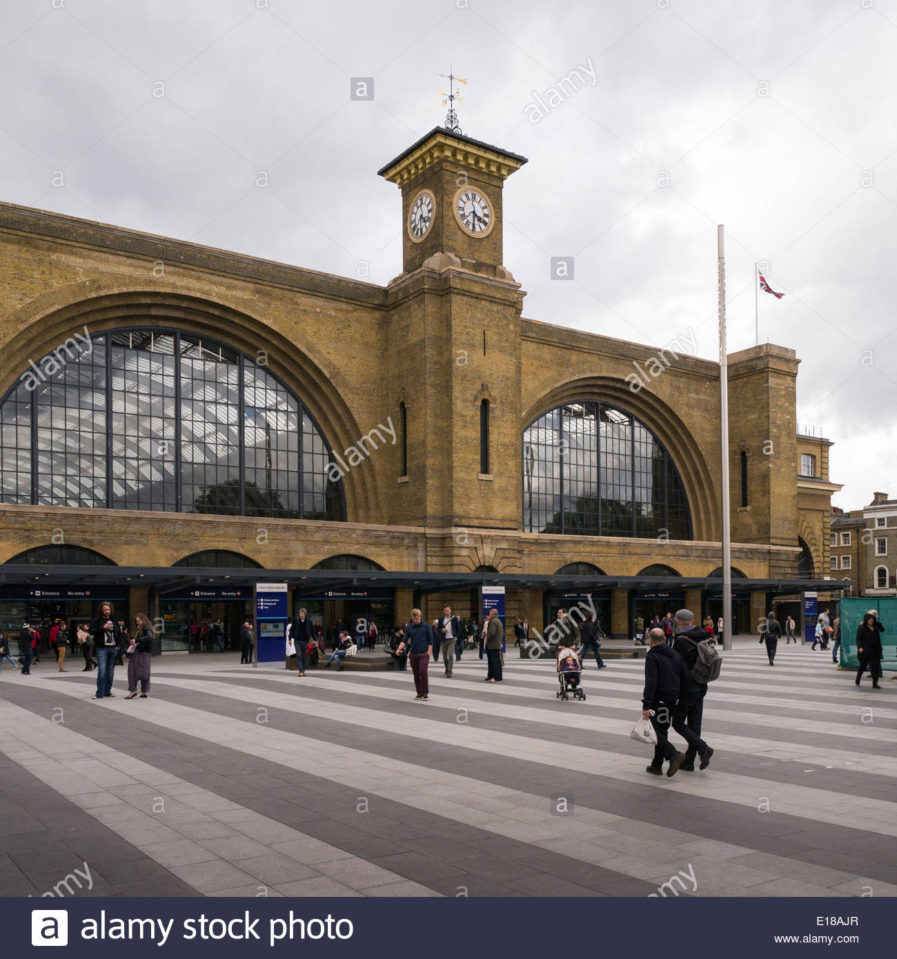 Kings Cross Square Stock Photos & Kings Cross Square Stock Images - Alamy