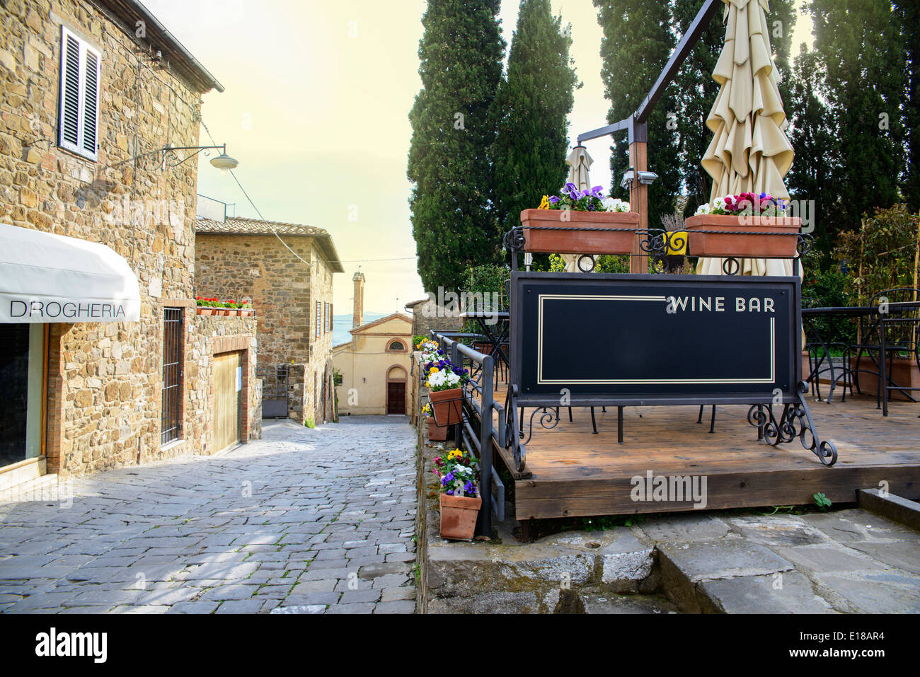 Wine bar in Tuscany Stock Photo - Alamy