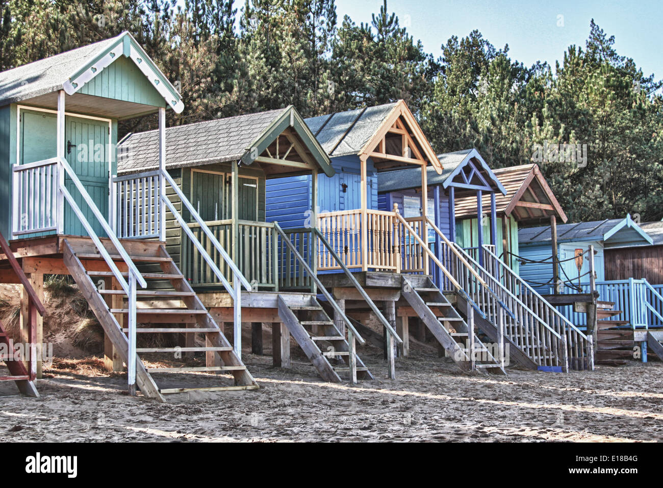 Beach huts on Wells-next-the-Sea beach on the Norfolk coast Stock Photo ...