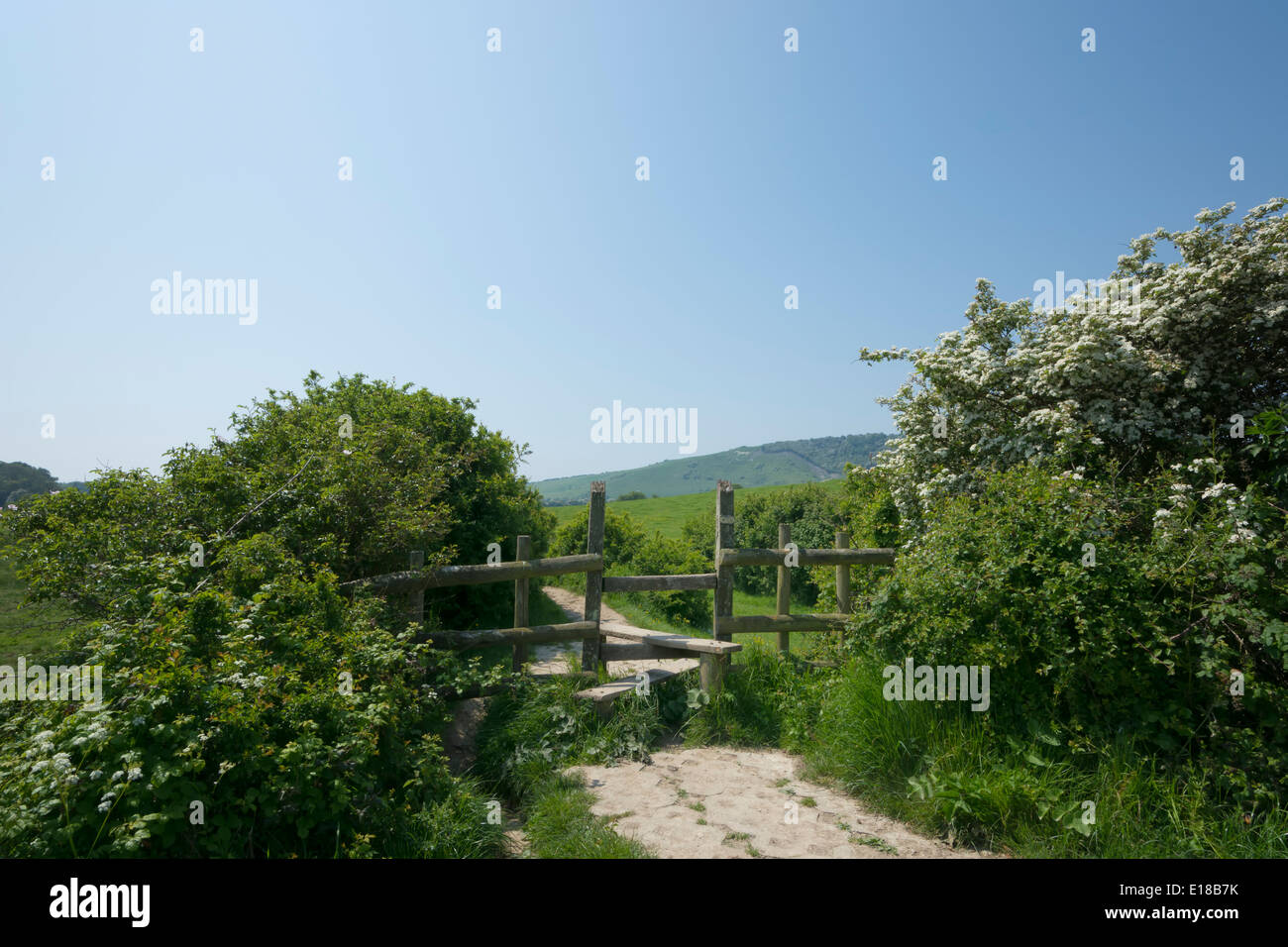 Stile walking footpath right of way hi-res stock photography and images ...