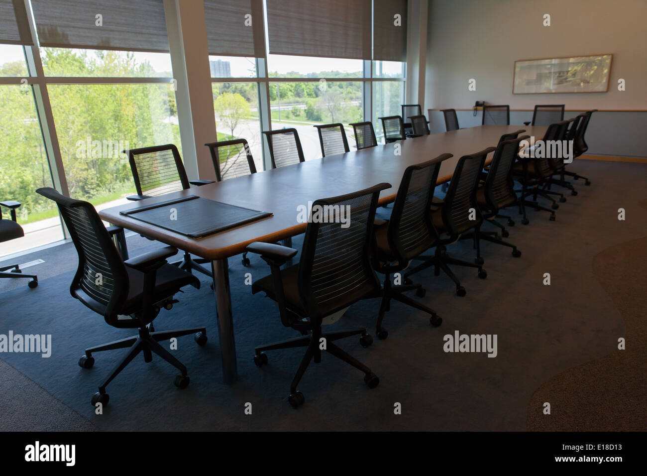 large office meeting room tall glass window Stock Photo - Alamy