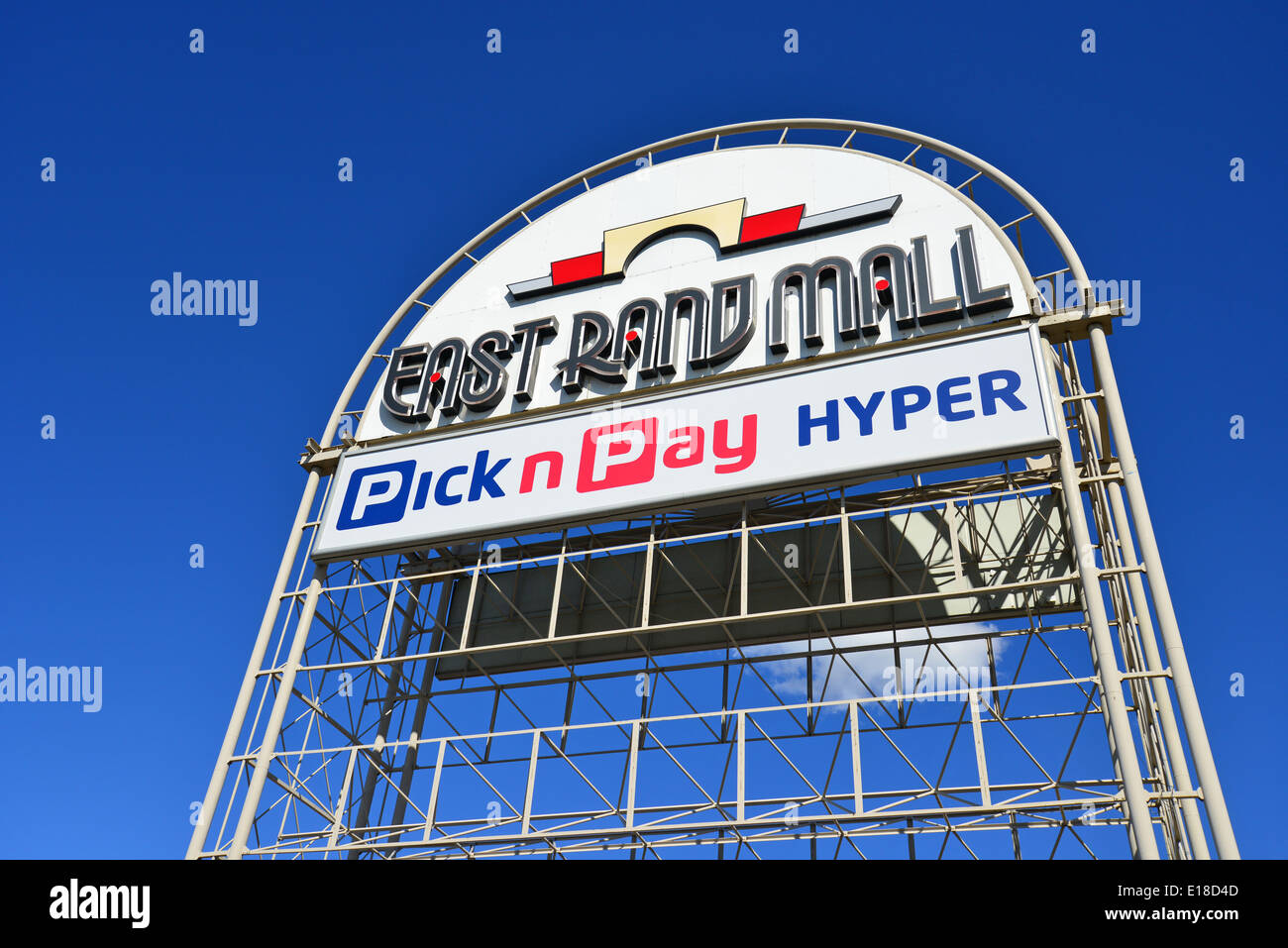 Welcome sign in front of East Rand Mall, Boksburg, East Rand, Gauteng ...