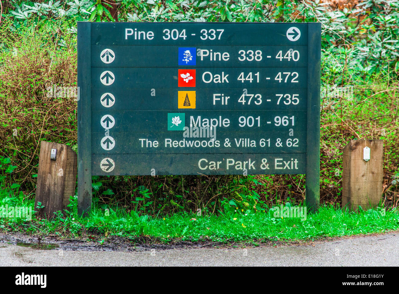 Signpost at center parcs hi-res stock photography and images - Alamy