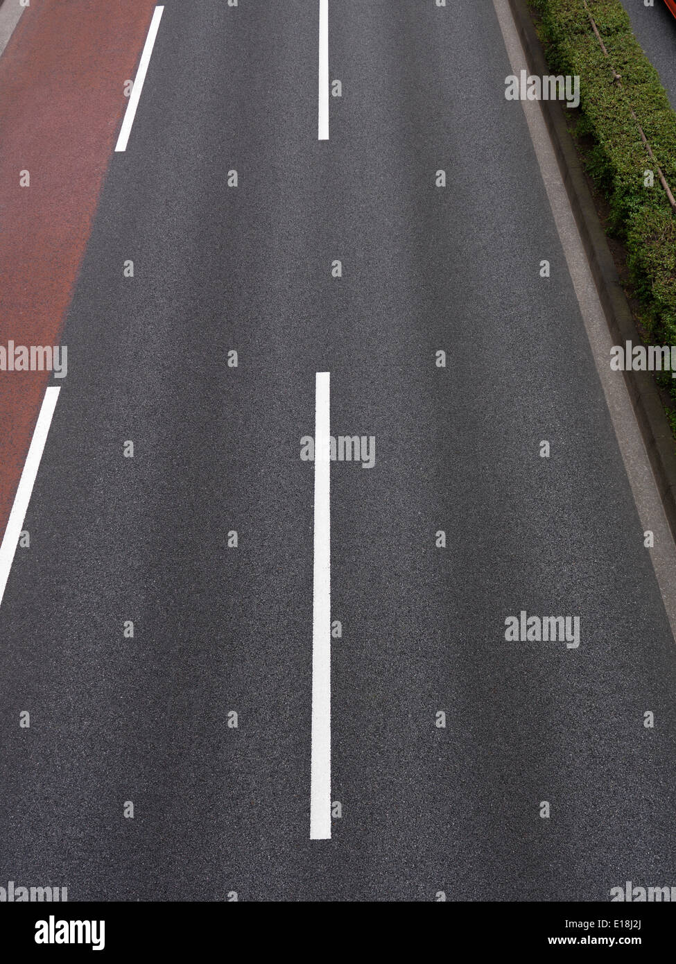 Asphalt road texture hi-res stock photography and images - Alamy