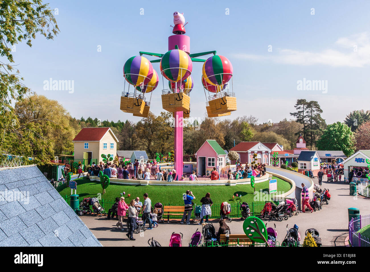 Peppa Pigs balloon ride at Peppa Pig world, Paultons Park,Romsey ...