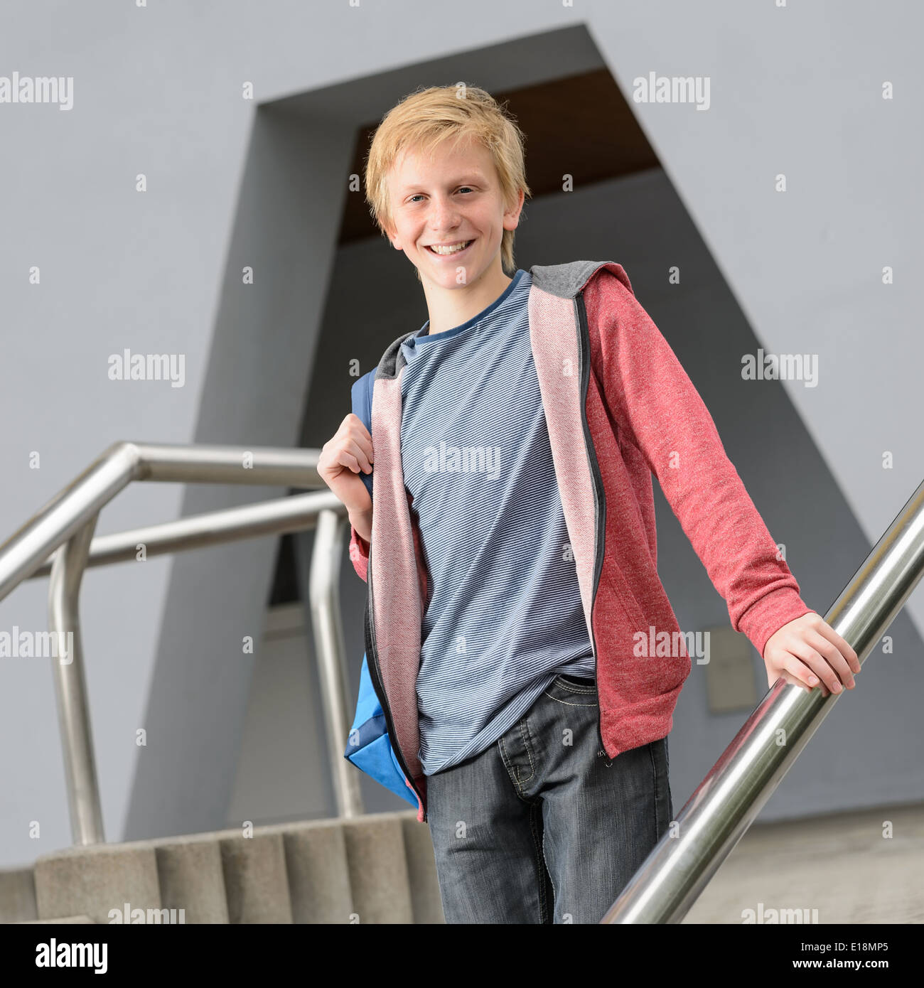 Outside steps and handrail hi-res stock photography and images - Alamy