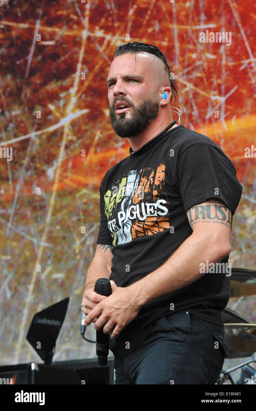 Jesse leach of killswitch engage hi-res stock photography and images ...