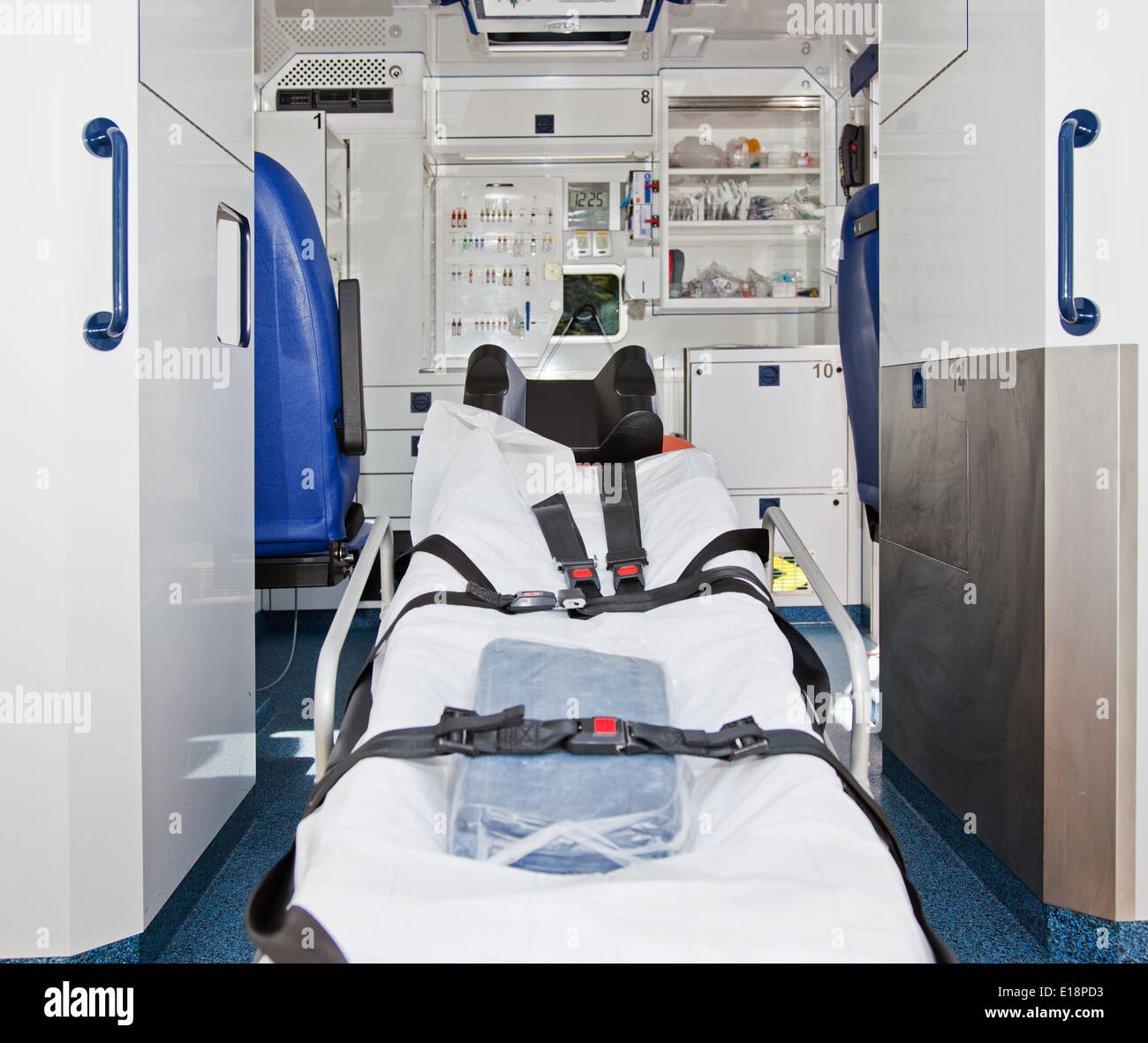 Emergency ambulance interior Stock Photo - Alamy