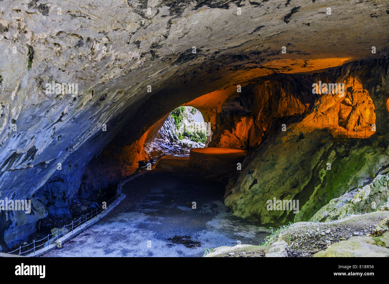 Into the cave Stock Photo - Alamy