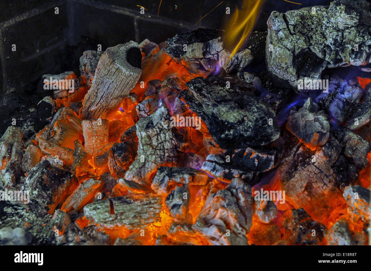 Fire temperature hi-res stock photography and images - Alamy